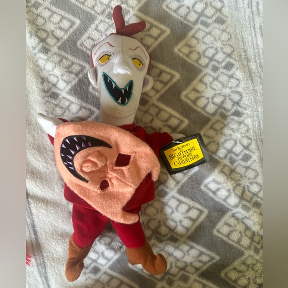 Toys | Vintage Nightmare Before Christmas Neca Lock Plush Figure New ...